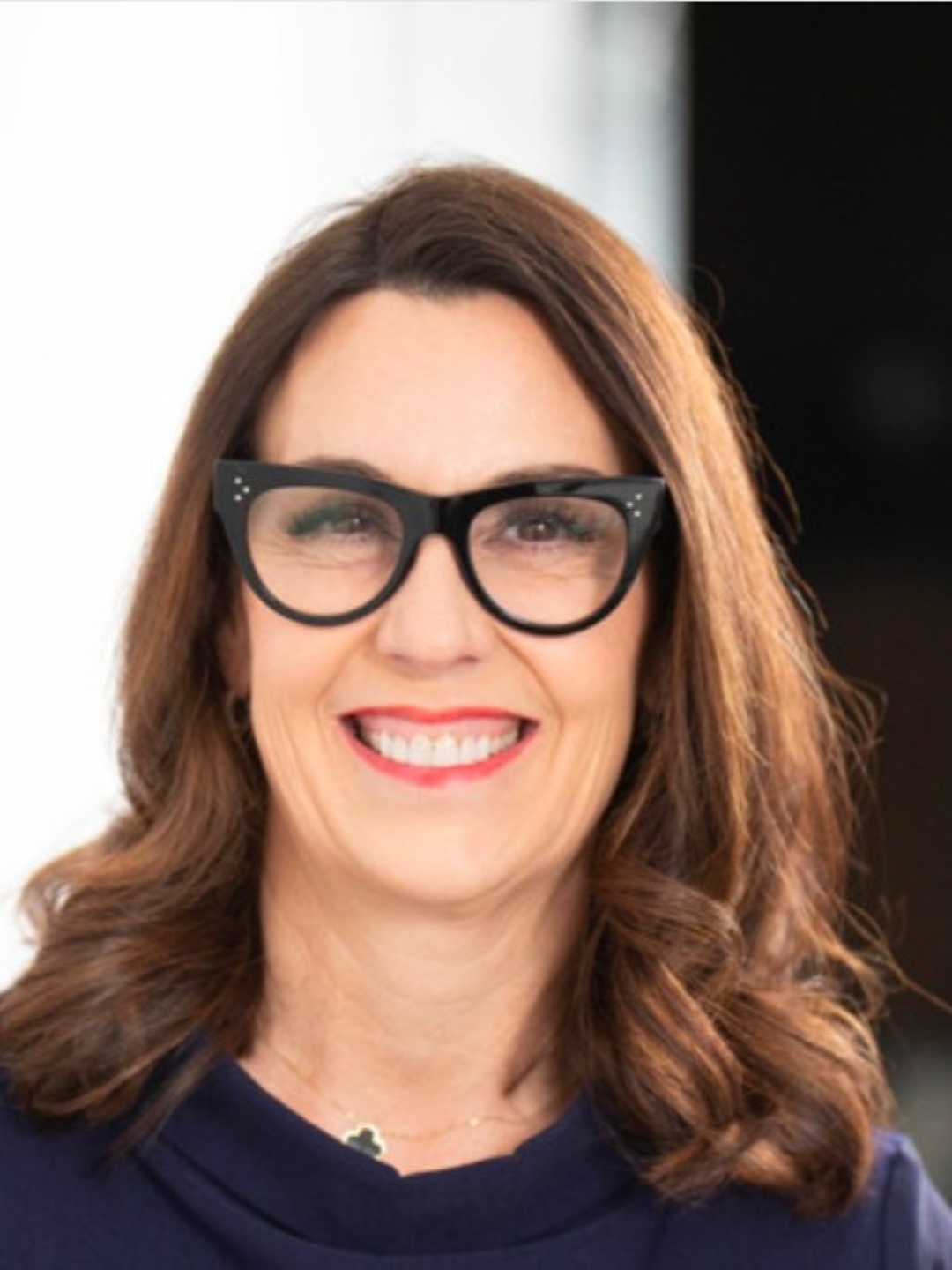 Agent Bio & Listings - Lakes Sotheby's