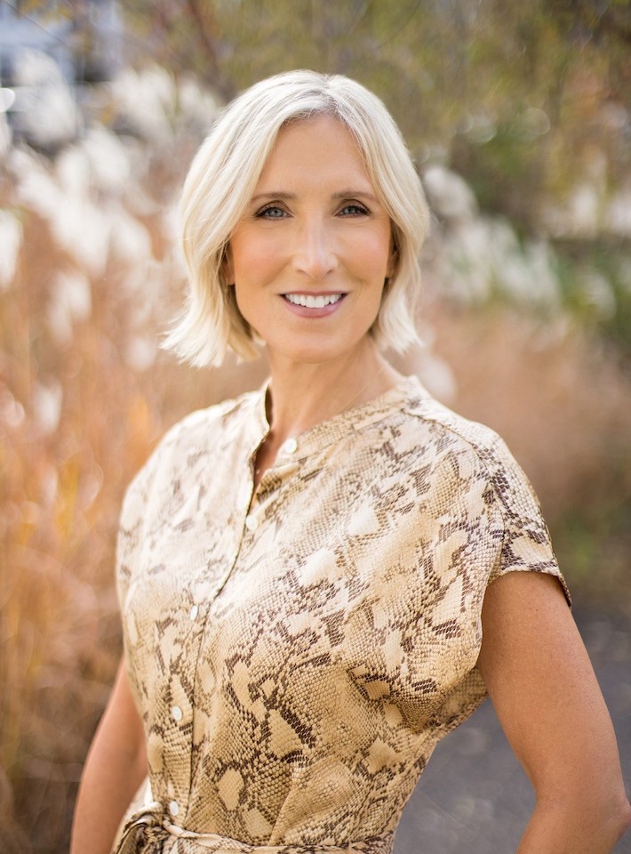 Meet Our Team Members - Lakes Sotheby's