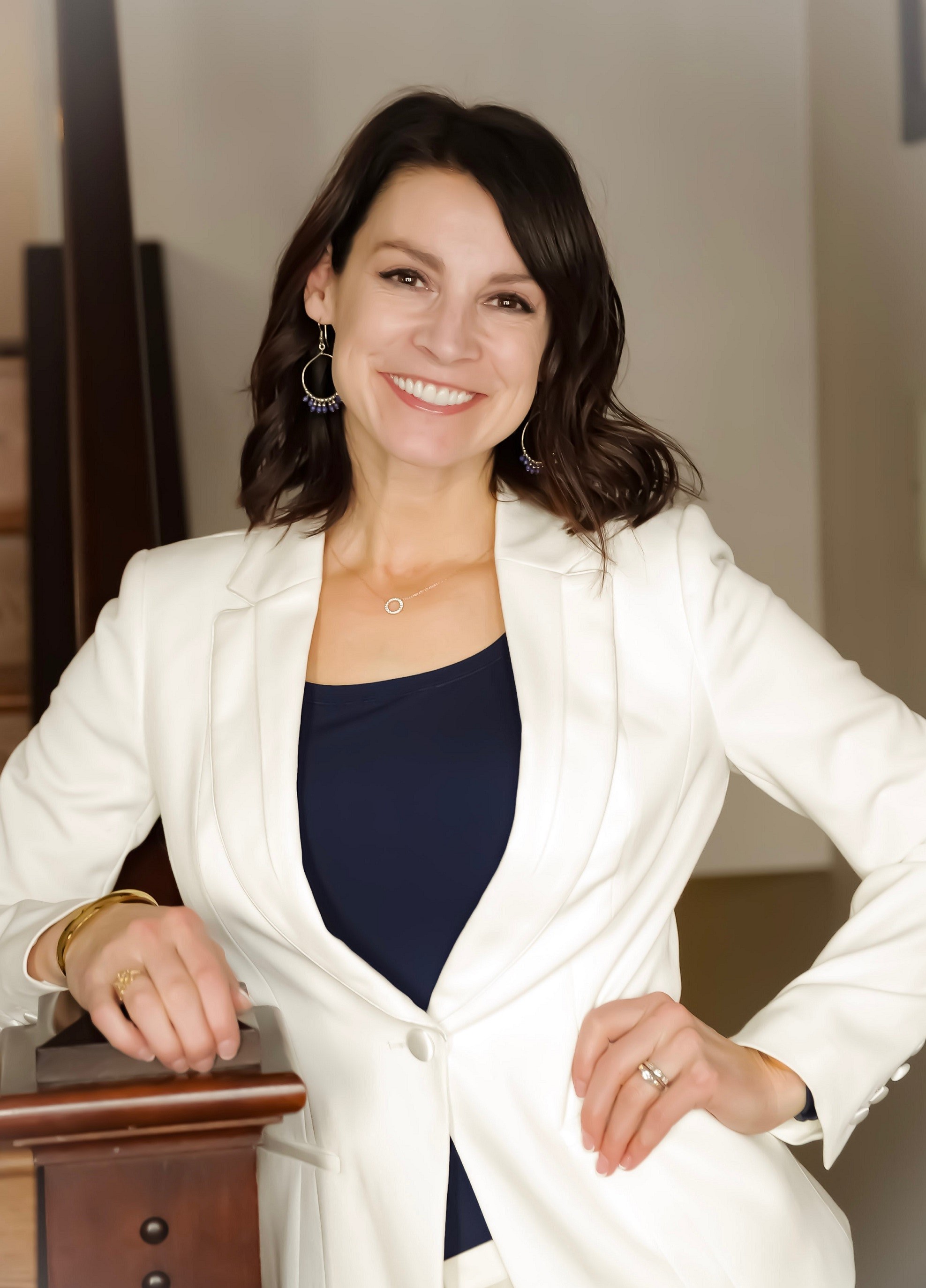 Meet Our Team Members - Lakes Sotheby's