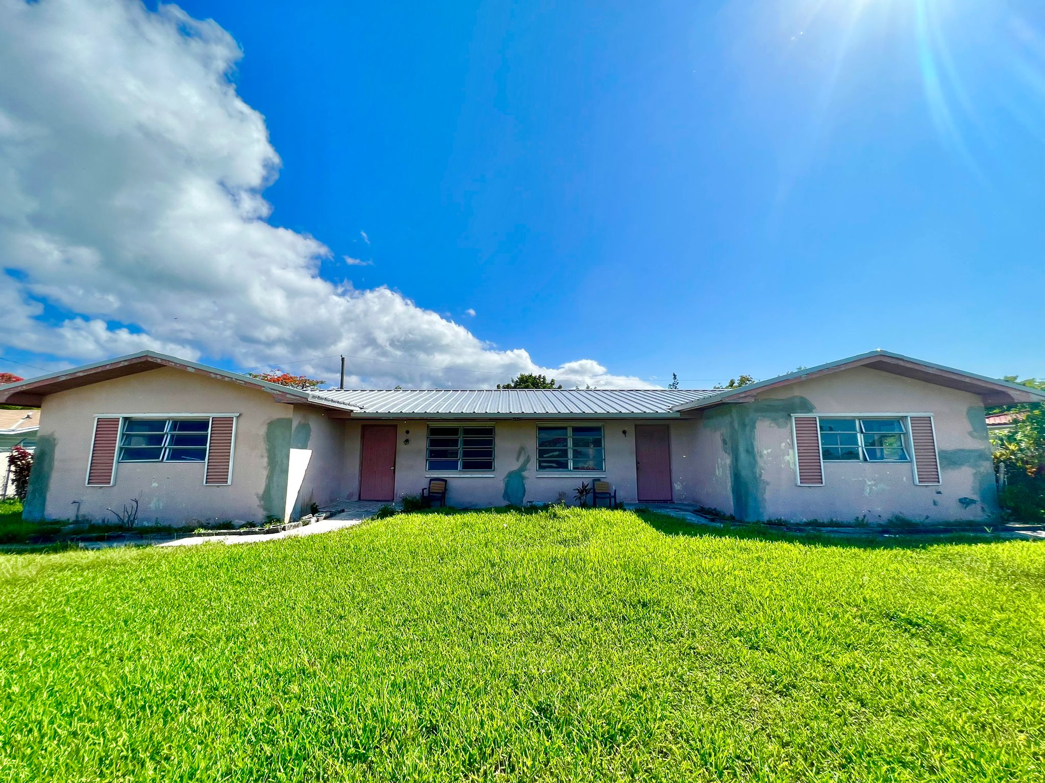 Residential for sale in Grand Bahama/Freeport, Bahamas, 19193C1667253578021