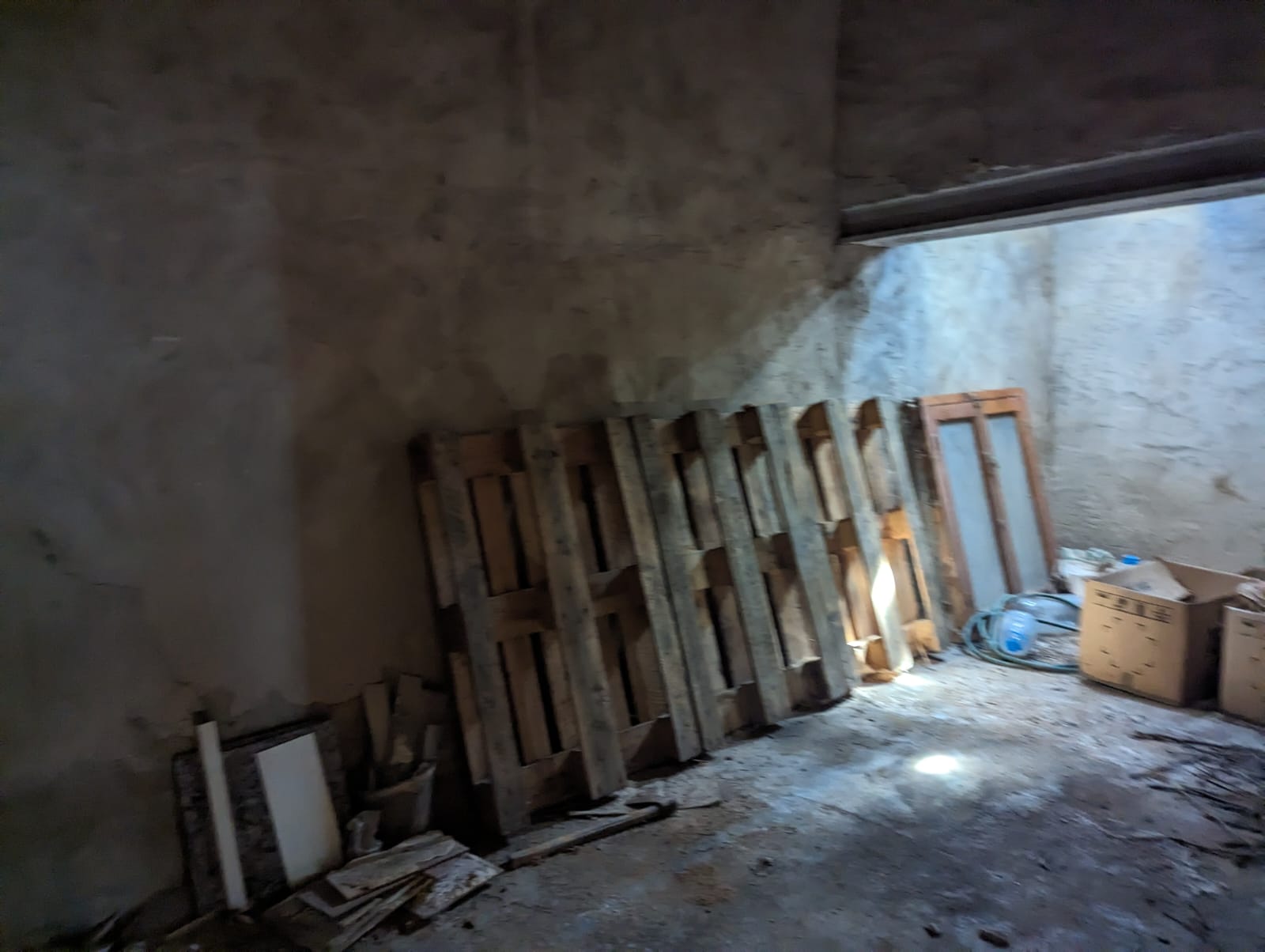 Country House for sale in Raspay - €25,000 (CF678)