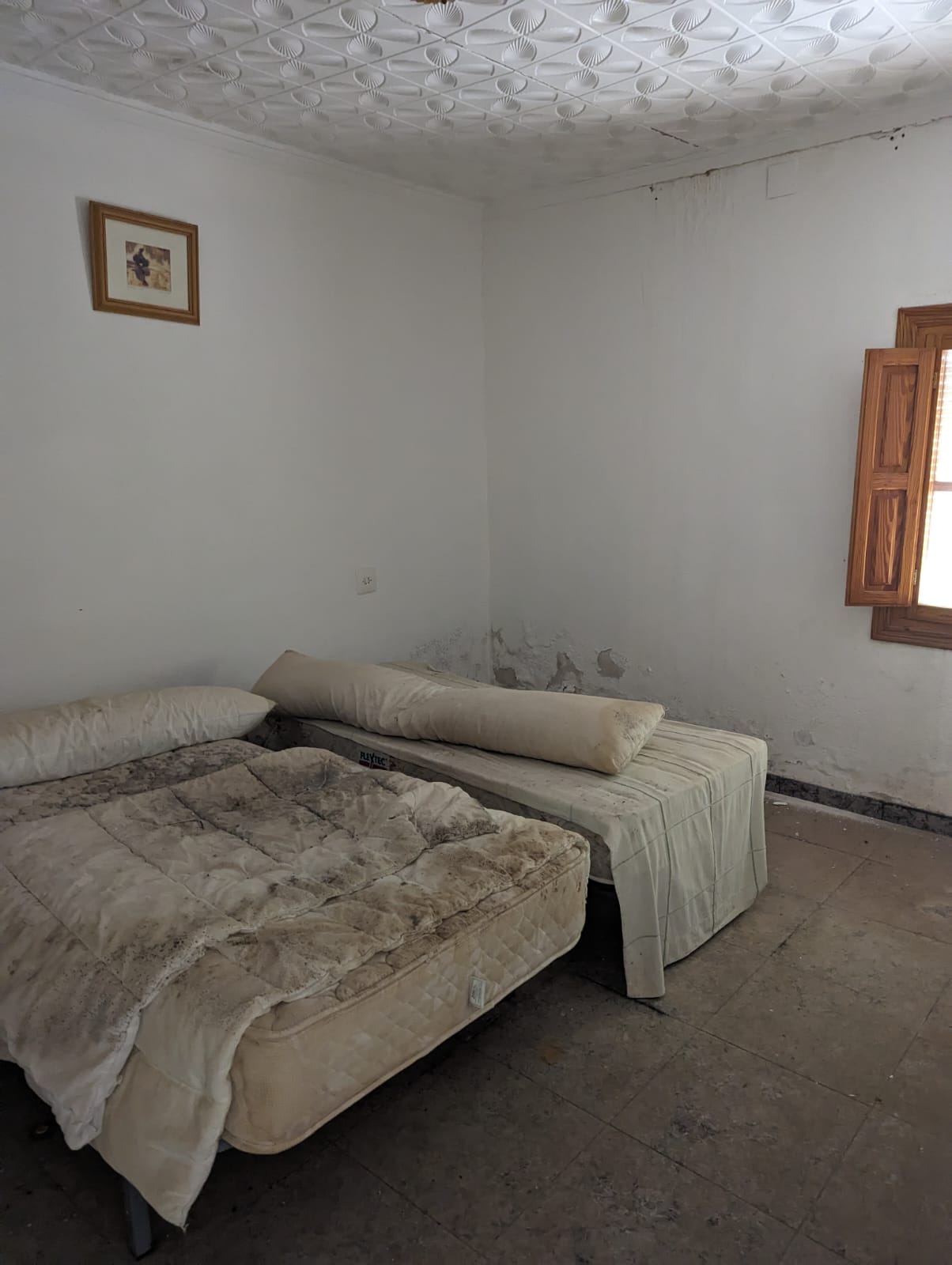 Country House for sale in Raspay - €25,000 (CF678)