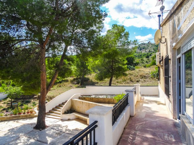 Country House for sale in Monovar - €199,950 (CF1541)