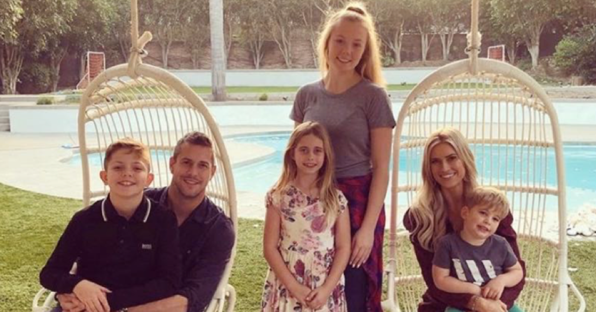 Amelie Anstead — SPOKIN