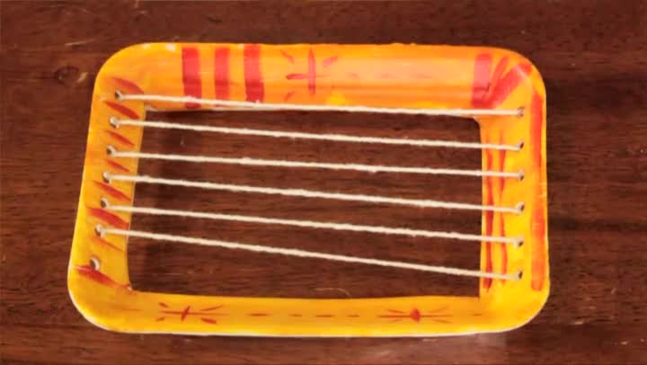Video: Harp Craft for Kindergarten | eHow