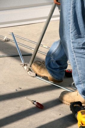 Cutting and Threading Conduits