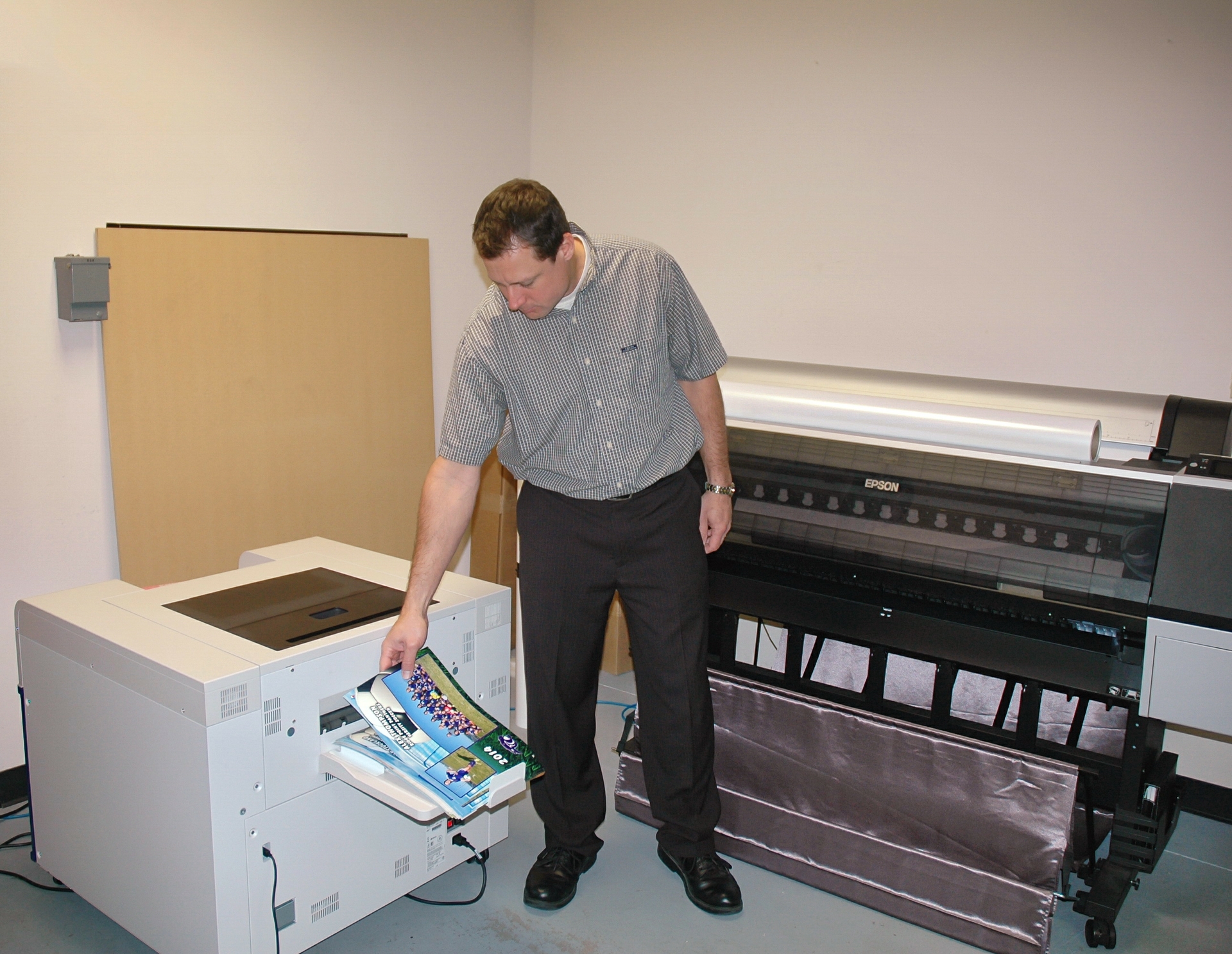 Photo | Visual Services of Texas SureLab D3000 | Epson US