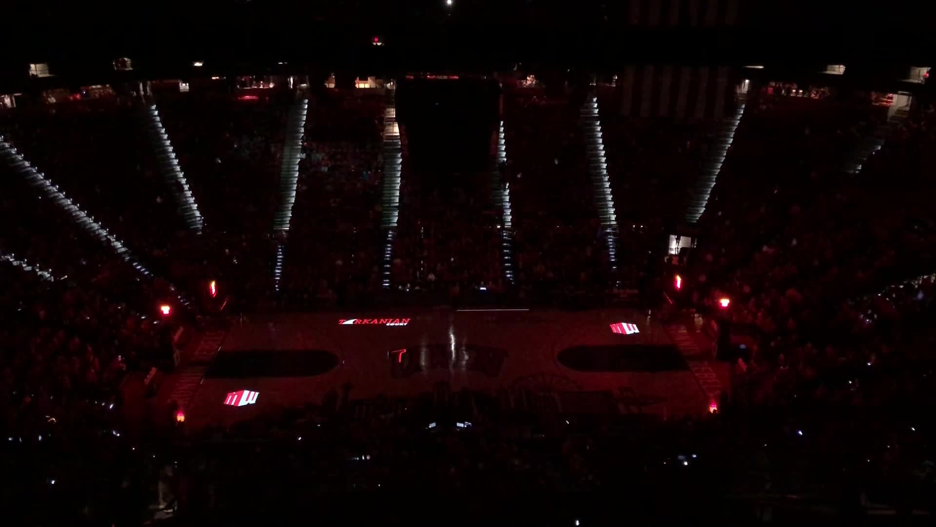 Epson and 4Wall Entertainment Light Up UNLV Pregame Show | Epson US