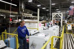 Production Starts on GE’s High-Efficiency Topload Washing Machines ...
