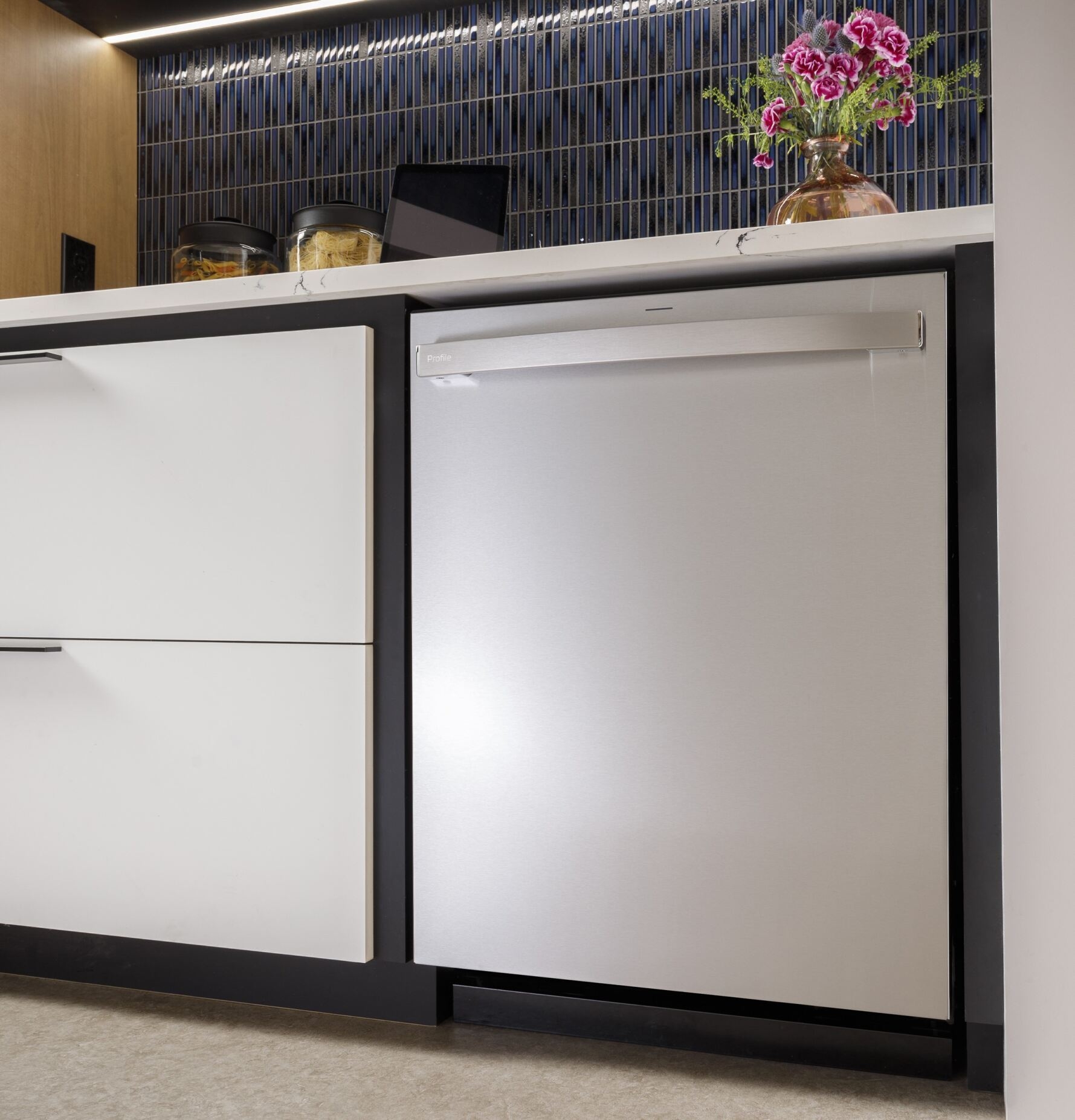 GE Profile ENERGY STAR Smart UltraFresh System Dishwasher with Microban ...