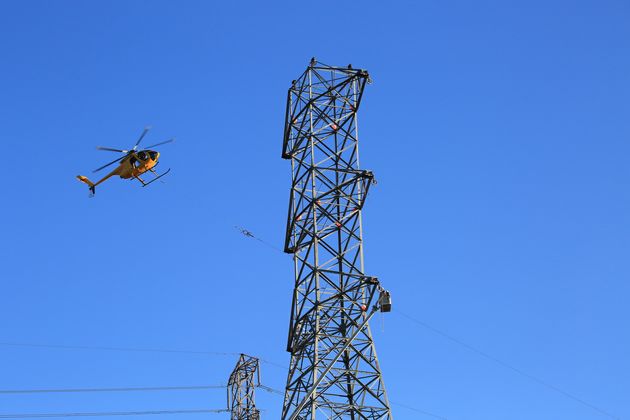 Helicopter Pulls Power Lines Across 57 Freeway as SCE Continues Work on ...