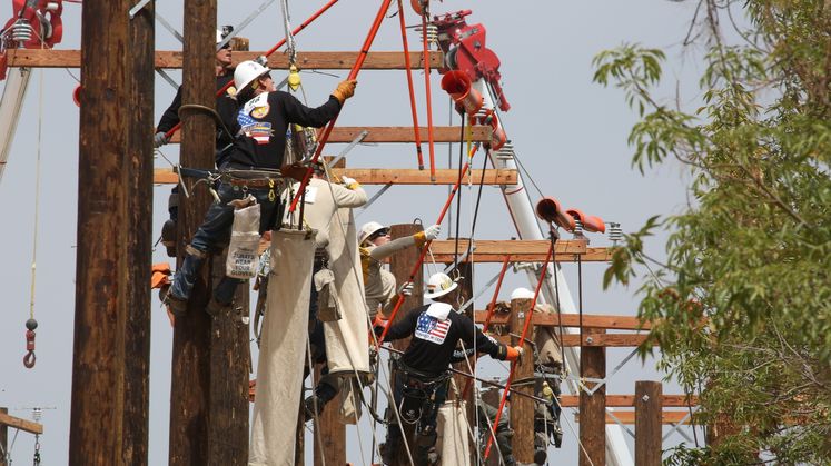 Safety First for These Journeymen and Their Families | Edison ...