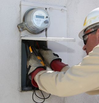 A Day in the Life of an SCE First Responder Troubleman | Edison ...