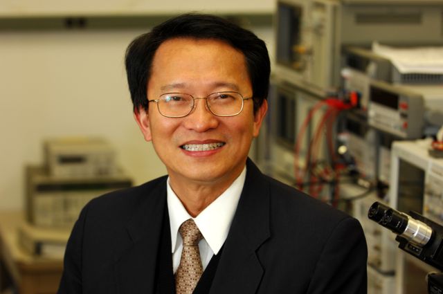 Frank Chang receives John J. Guarrera Engineering Educator of the Year ...