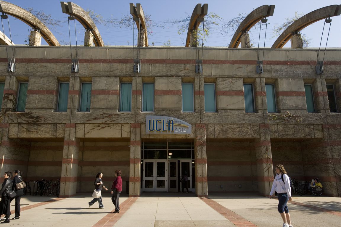 UPDATE: ASUCLA restaurants are closed | UCLA