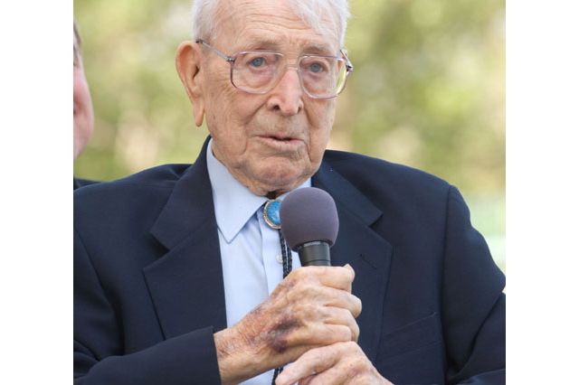 Wooden Brings Basketball to the Coliseum | UCLA