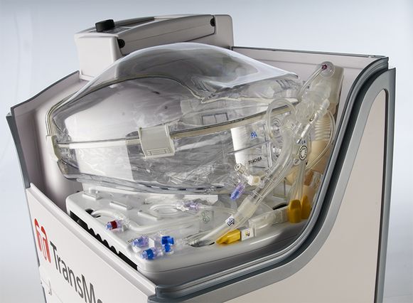 Photo | TransMedics' 'breathing lung' organ care system | UCLA