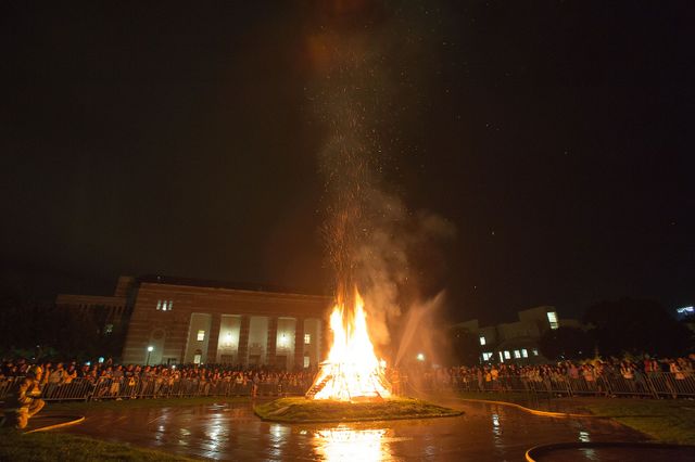 Bruin fans light up the night in anticipation of upcoming battle with ...