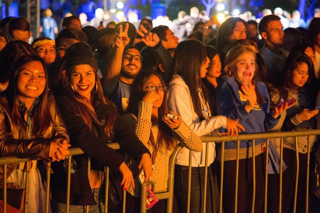 Bruin fans light up the night in anticipation of upcoming battle with ...