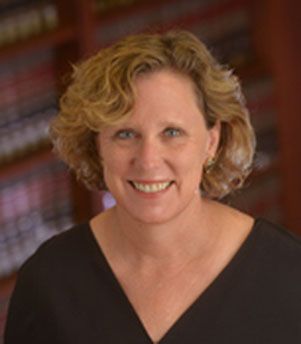 Ann Carlson lectures on U.S. climate and energy policies in Germany | UCLA