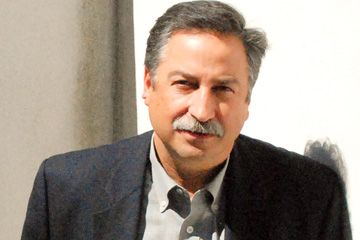 Photo | Mark Esteban | UCLA