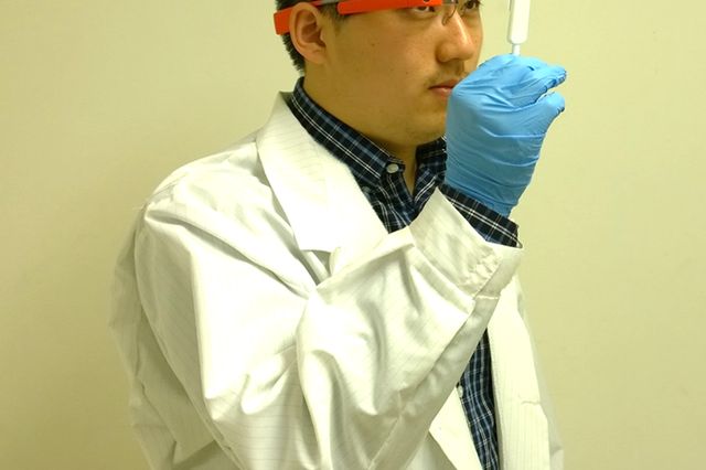 UCLA researchers create Google Glass app for instant medical diagnostic ...