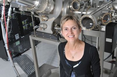 Diana Huffaker named 2015 distinguished lecturer by IEEE | UCLA