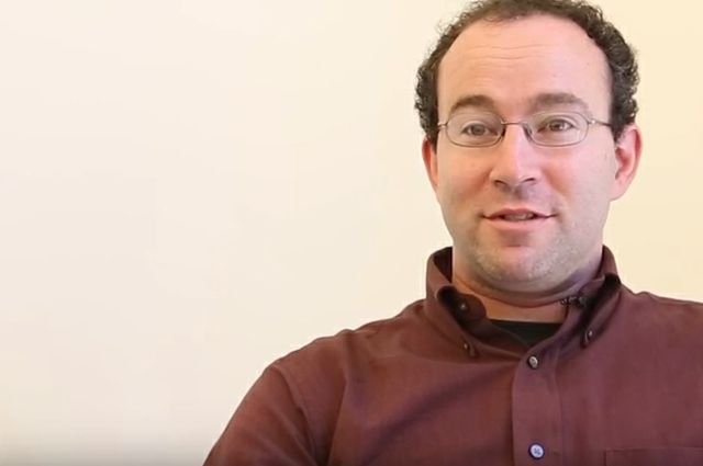 Q&A with Daniel Oppenheimer on the paradoxes of decision making | UCLA