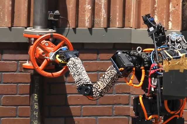 UCLA’s humanoid robot flexes its muscles at international competition ...