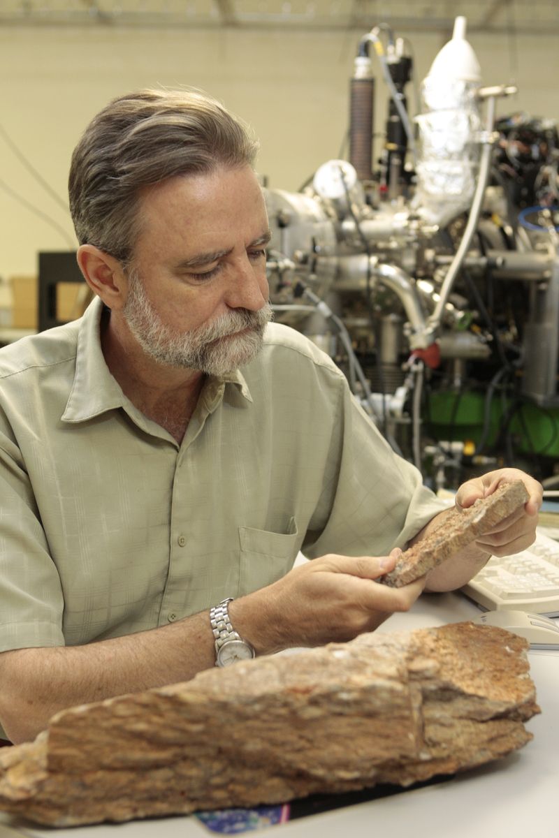 Life on Earth likely started at least 4.1 billion years ago — much ...