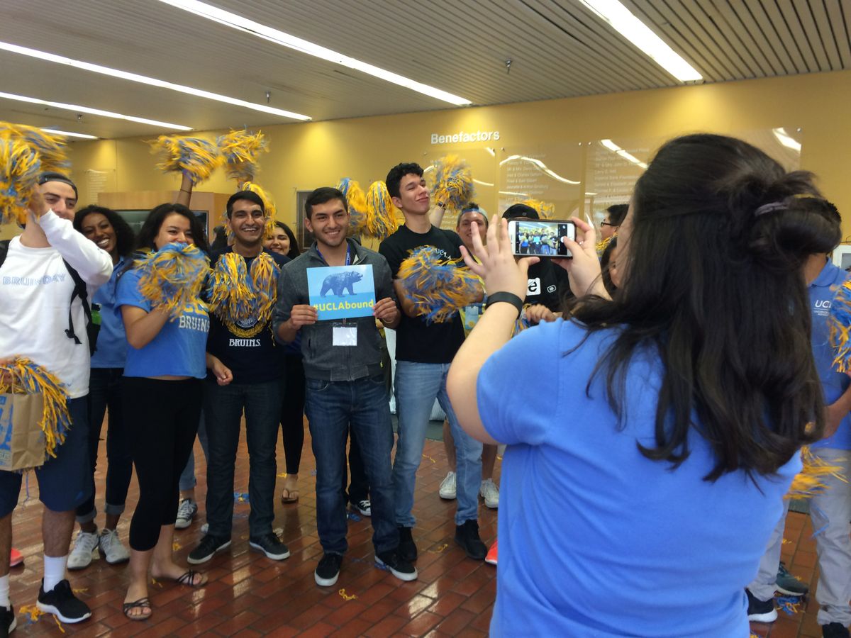 UCLA breaks applications record, sees steep surge in California ... UCLA breaks applications record, sees steep surge in California ...