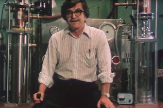 A UCLA connection to the 2016 Nobel Prize in Physics | UCLA