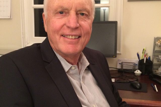 Public health professor receives toxicology education award | UCLA