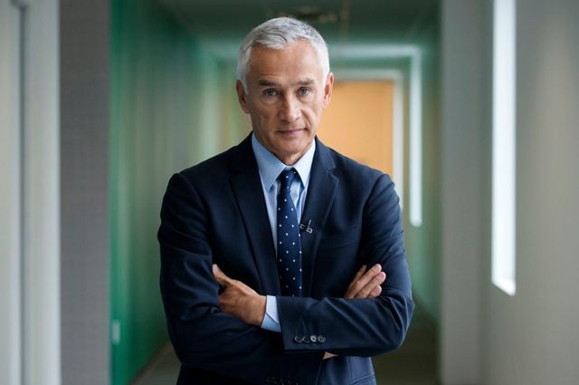 Journalist Jorge Ramos talks about UCLA and his immigrant roots | UCLA