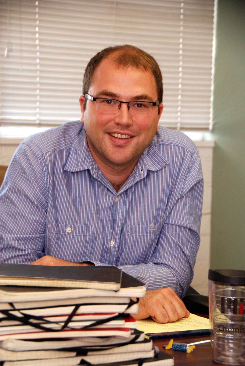 Chemistry professor named Cottrell Scholar | UCLA