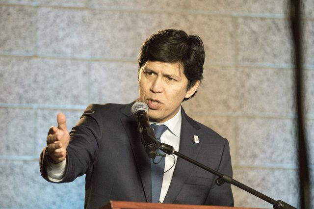 Former California Senate leader Kevin de León joins faculty at UCLA ...