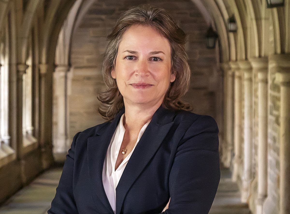 Provost Emily Carter honored for research into sustainable energy | UCLA