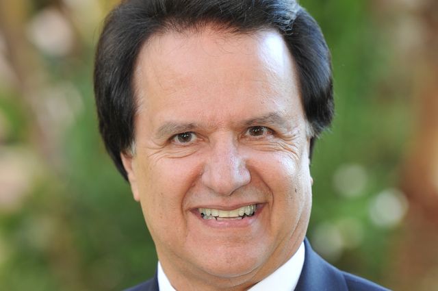 Professor awarded 2019 Ellis Island Medal of Honor | UCLA