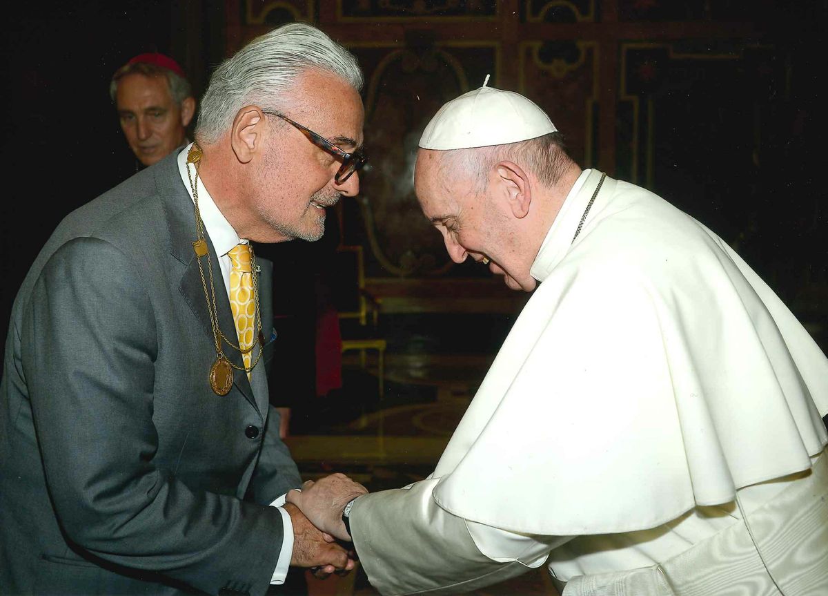 UCLA dean discusses global migration in Vatican City | UCLA