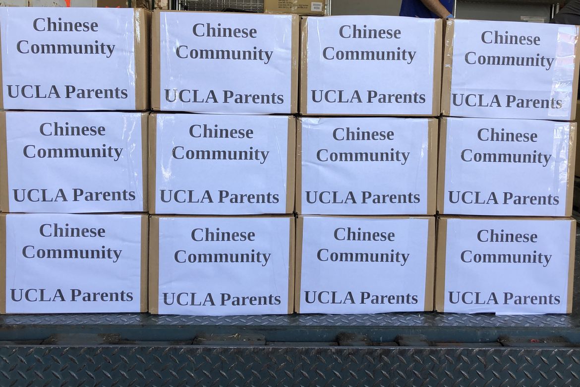Photo | UCLA parents group | UCLA