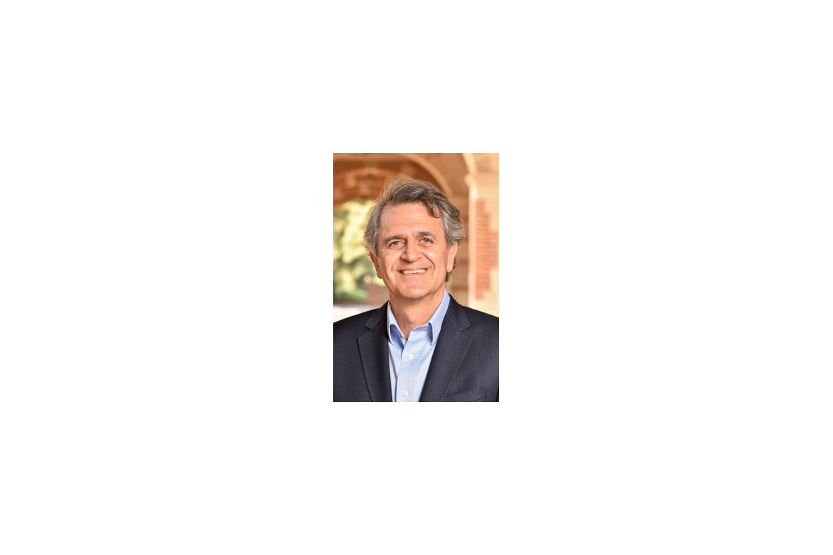 Photo | Headshot of UCLA social welfare professor David Cohen | UCLA
