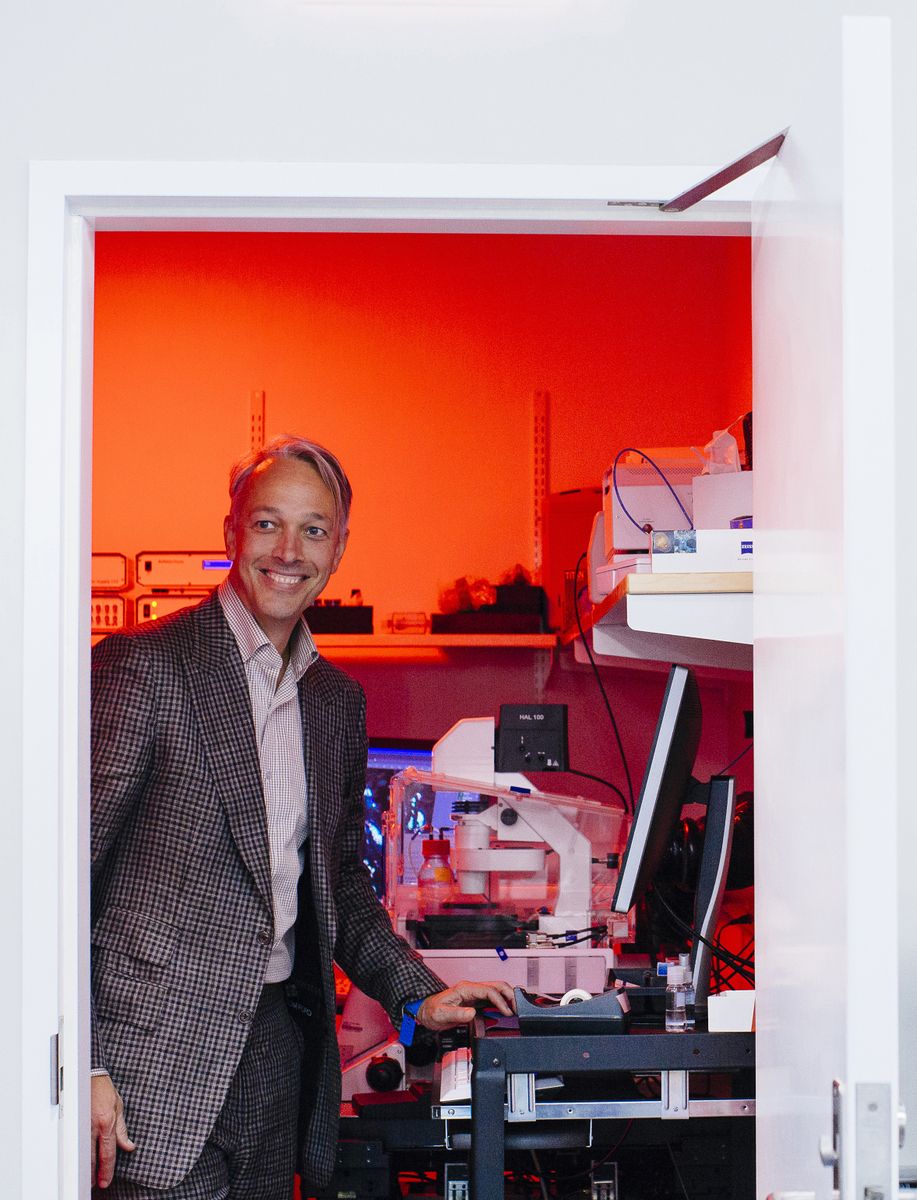 Photo | Alexander Hoffmann | UCLA