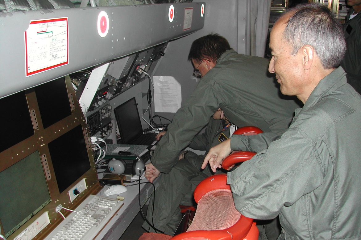 Photo | P-3 Orion aircraft | UCLA