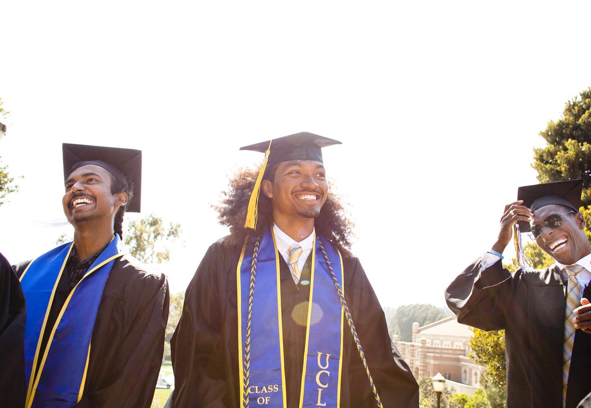 Photo | UCLA graduates | UCLA