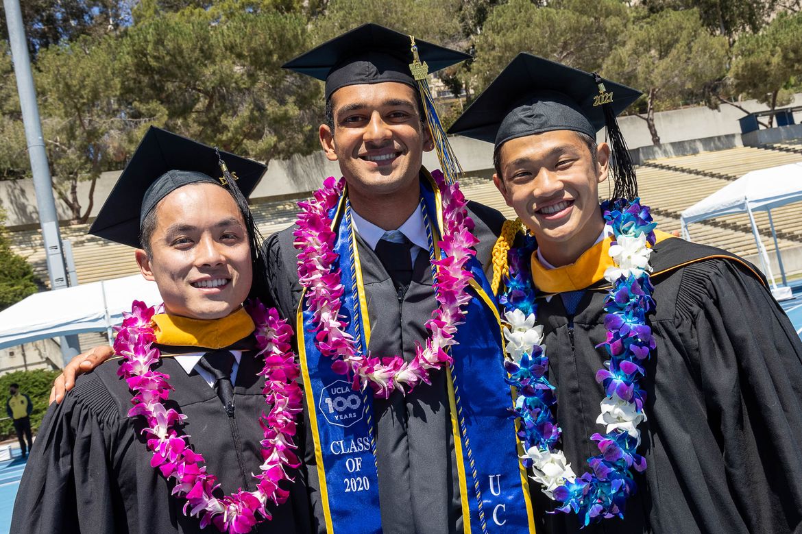 Photo | UCLA Commencement 2021 - 3 friends | UCLA