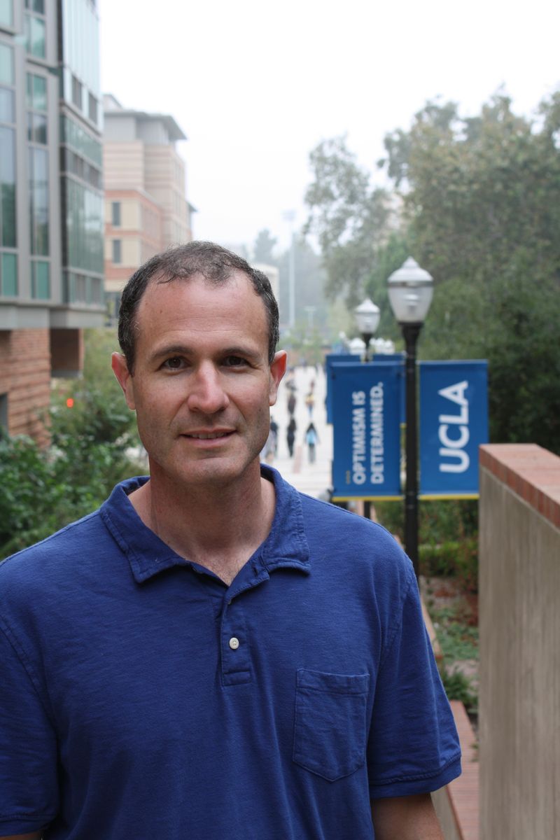 Alan Castel receives Fulbright U.S. Scholar Program award | UCLA
