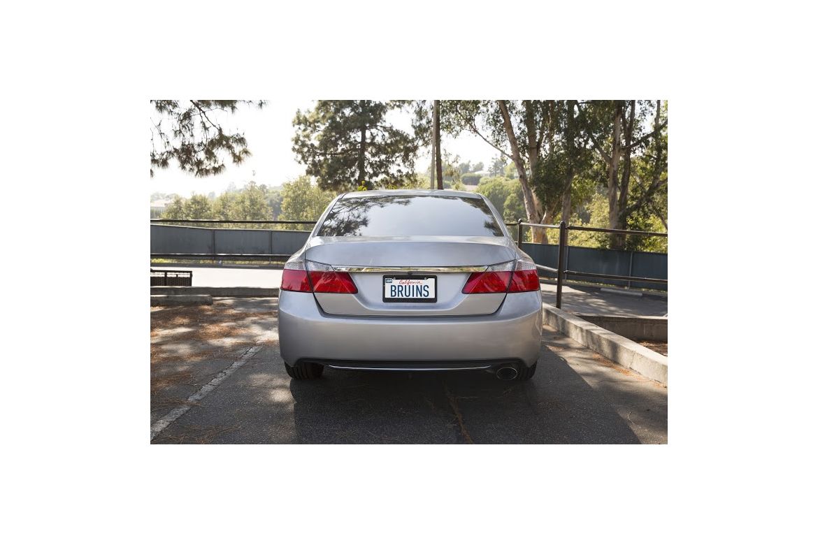 Photo | Bruin car plate | UCLA