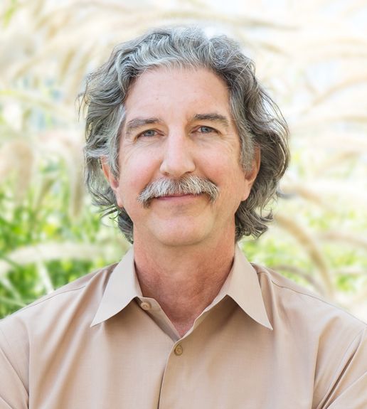 Photo | Head-and-shoulders portrait of Paul Murdoch | UCLA