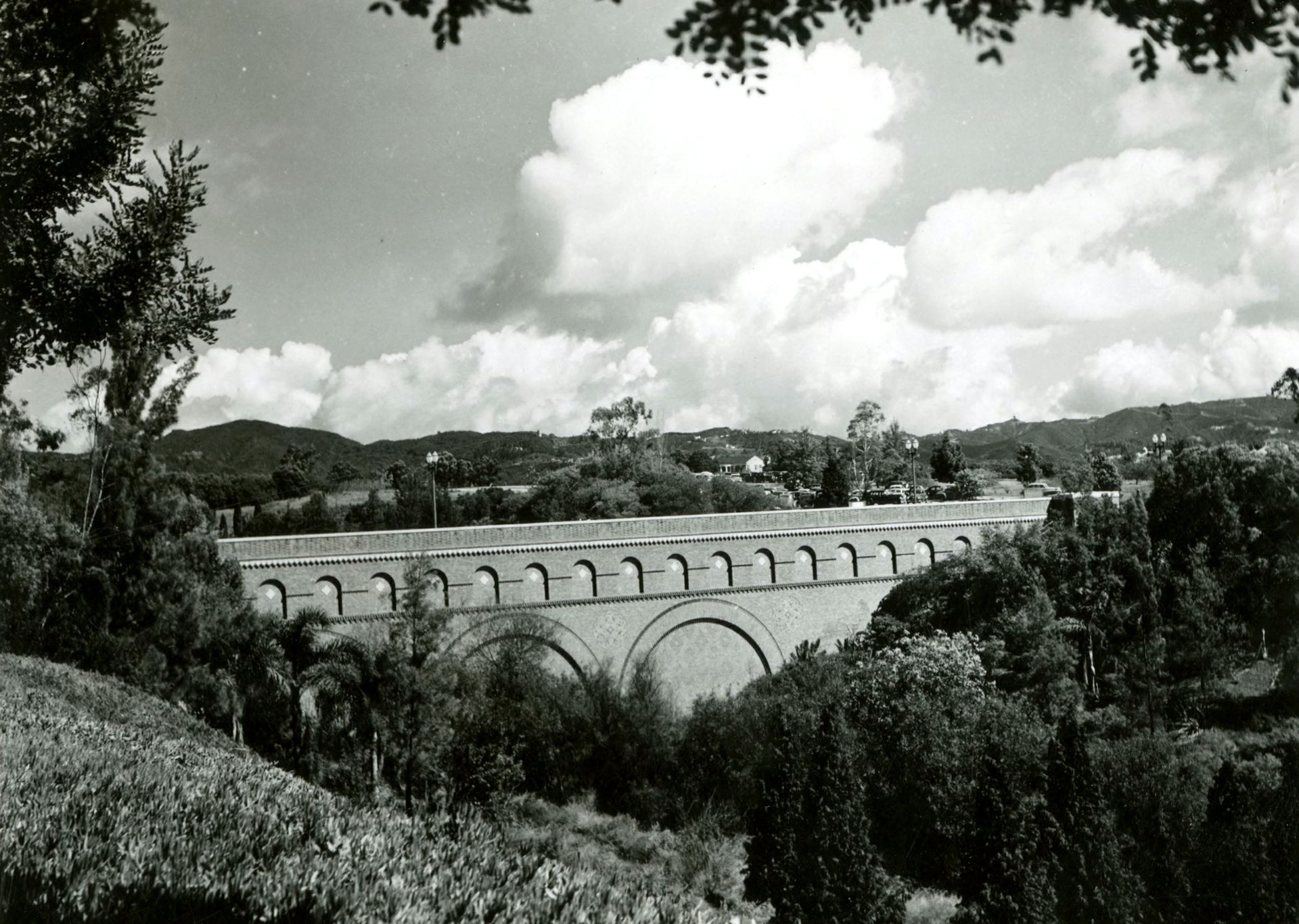 Photo | Arroyo Bridge | UCLA