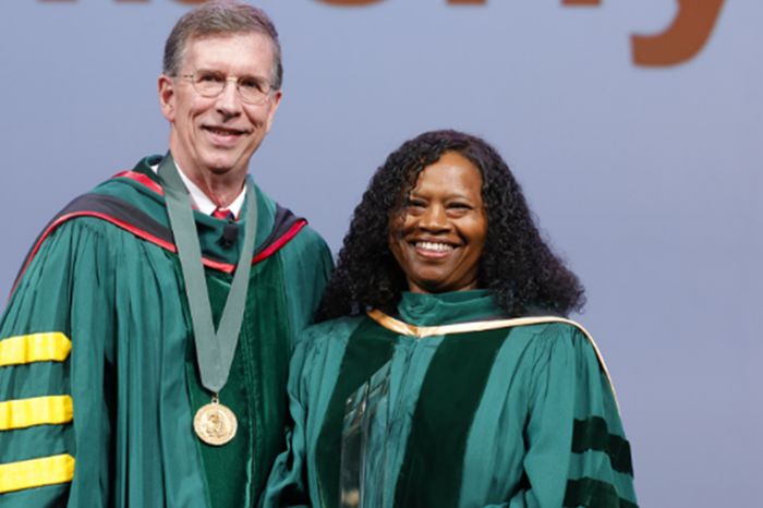 Dr. Kimberly Gregory receives lifetime achievement award | UCLA